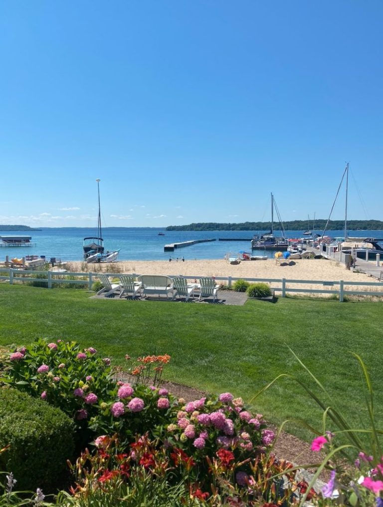 Travel Guide to Traverse City – Just Posted